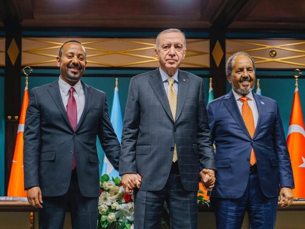 Somalia and Ethiopia Sign Landmark Declaration Over Sea Access Dispute ...
