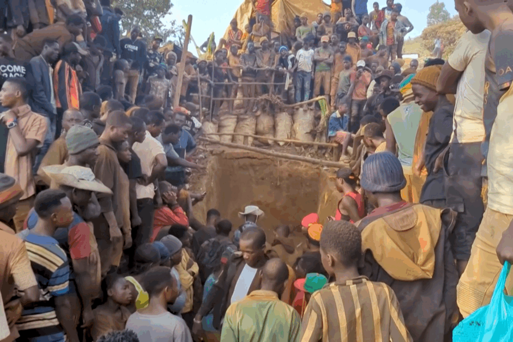 DR Congo Gold Mine Collapse: Desperate Rescue Efforts Underway as ...